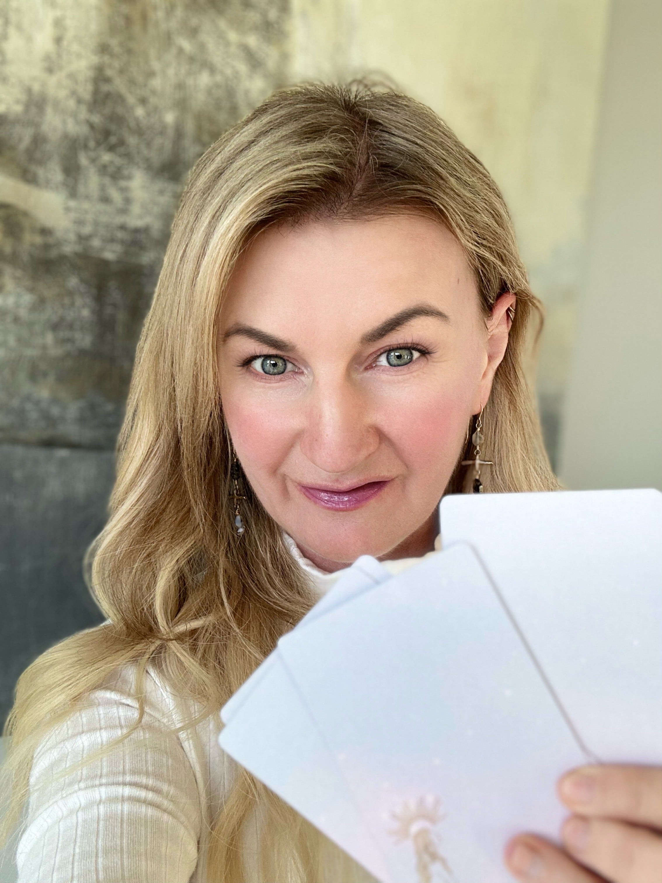 Tarot Reading Packages – The Cosmic Oracle