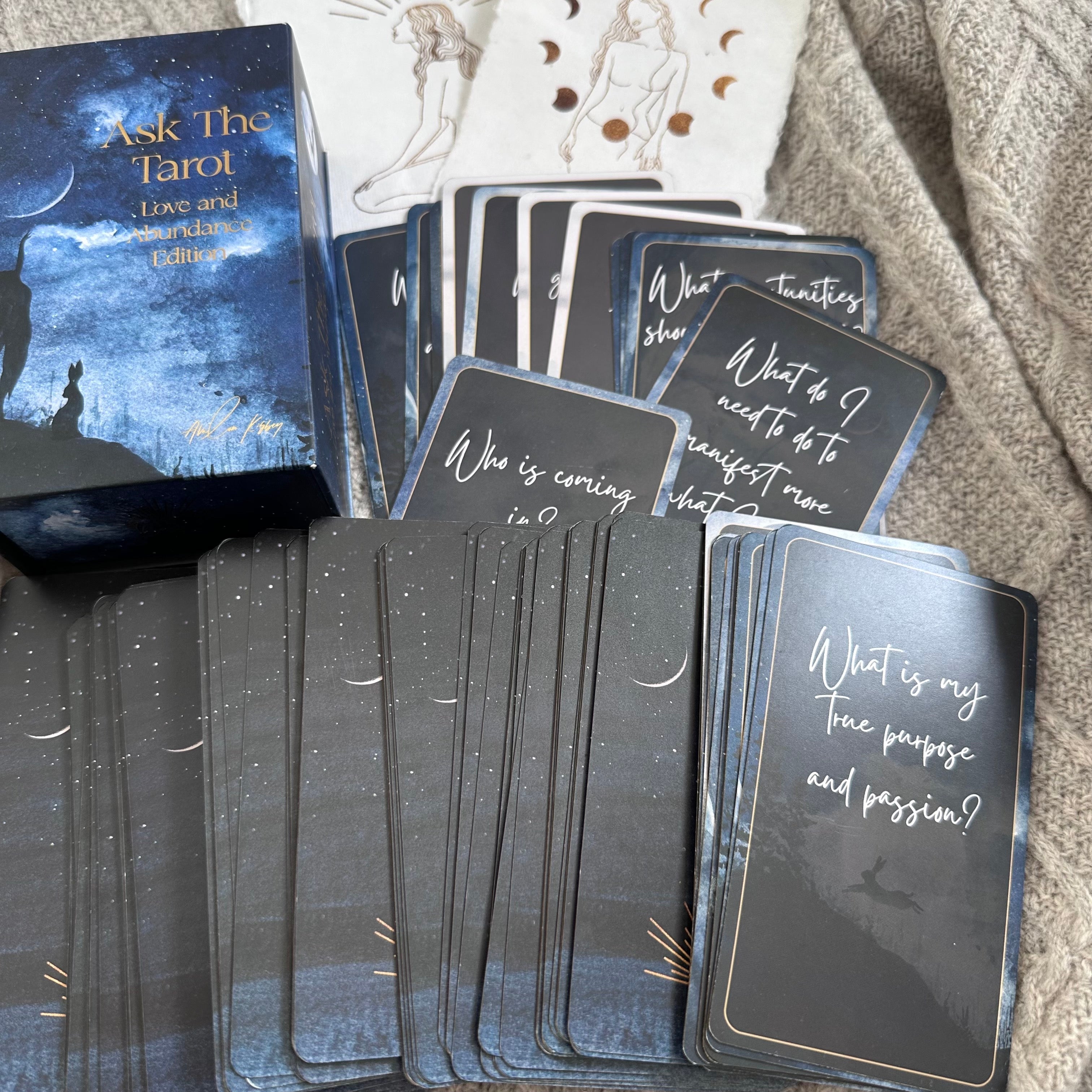 Journal and Oracle Cards – The Cosmic Oracle